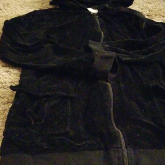 Uniquism | Tops | Soft Fuzzy Fabric Zip Up Hoodie With Pockets | Poshmark